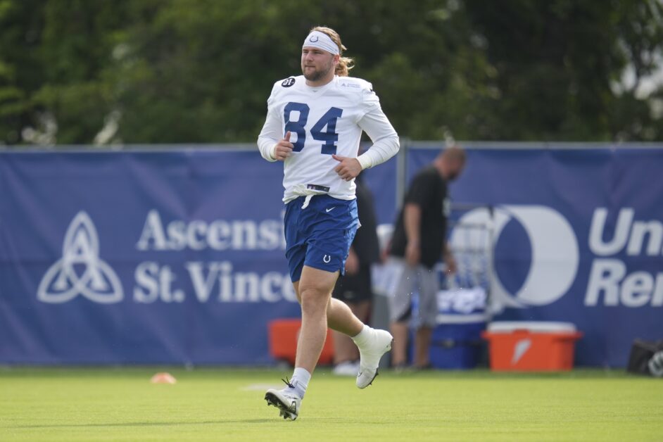 Former Penn State Tight End Tyler Warren Is Starting to Find His Fit at ...